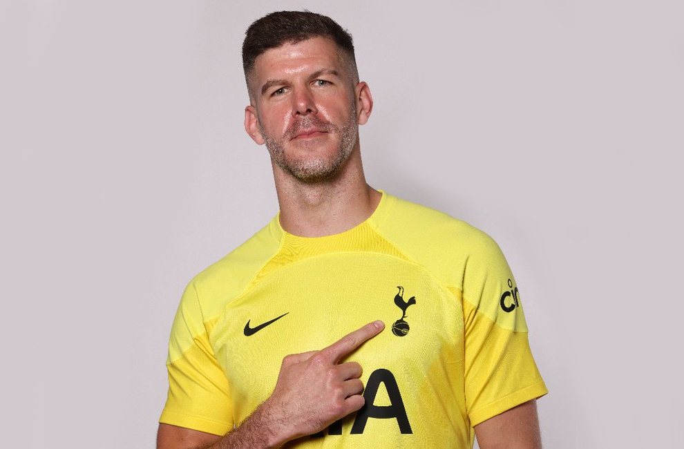 Tottenham sign keeper Forster on free transfer from Southampton - New ...