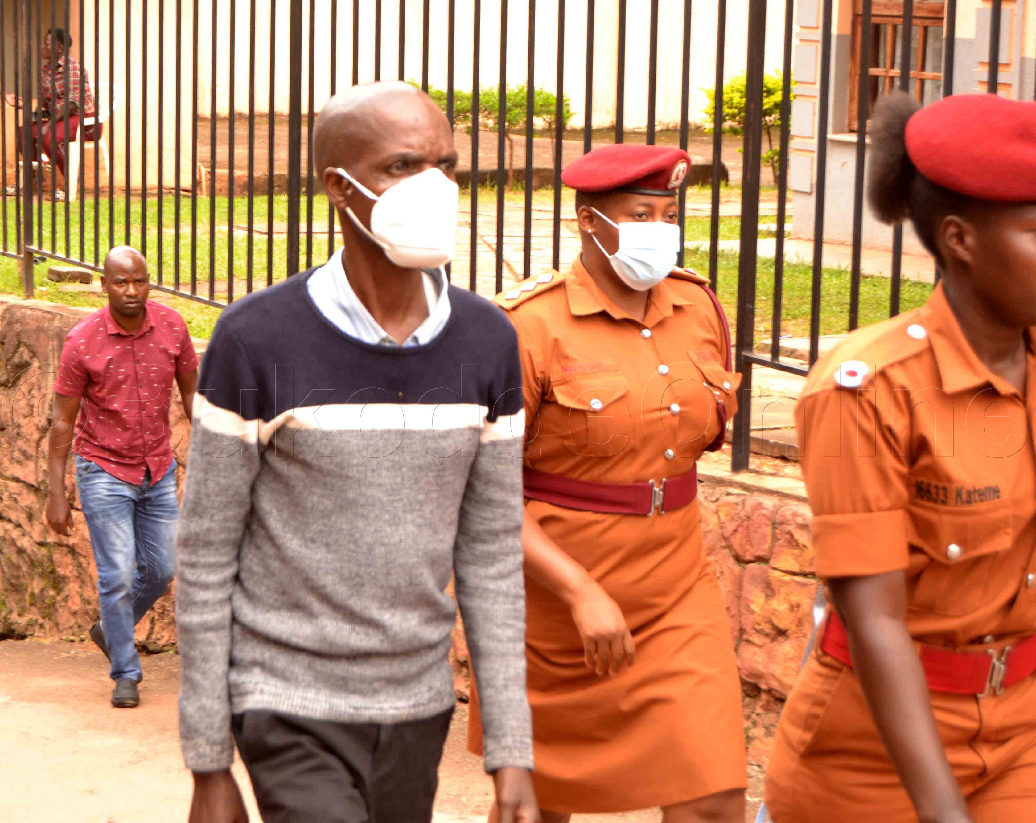 Kkooti eragidde mwannyina wa minisita Kitutu awozesebwe e Kololo ku by ...