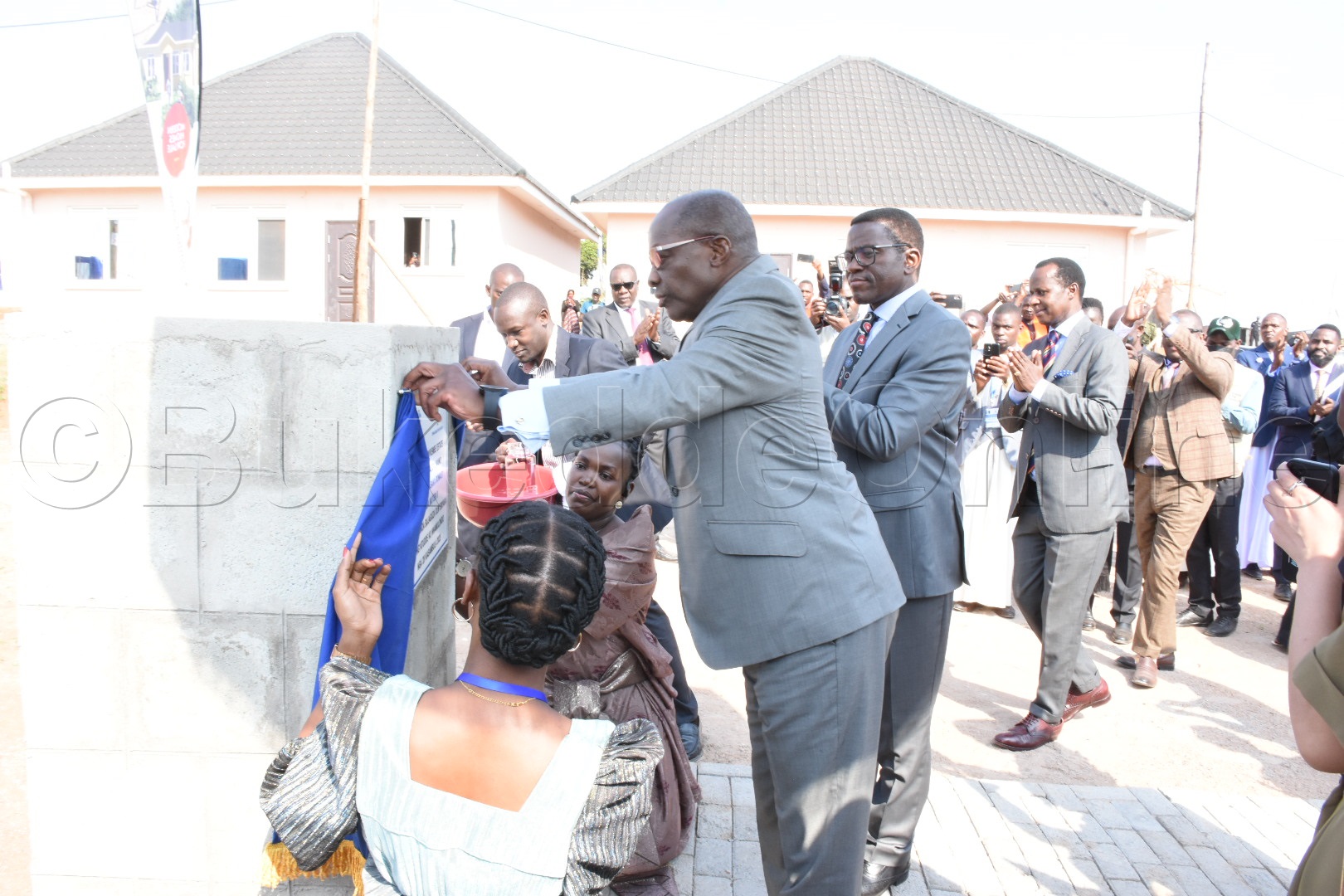 Kabaka atongozza amayumba agaazimbiddwa Obwakaba e Sentema