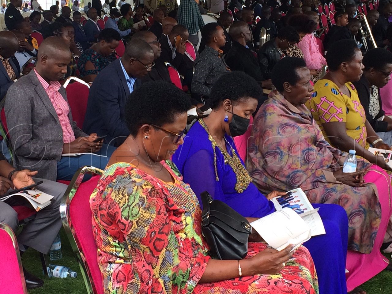 📸 Hundreds send-off Muhakanizi in Lyantonde - New Vision Official