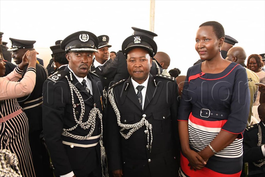 📸 IN 50 PICTURES: 254 promoted Police officers decorated - New Vision ...