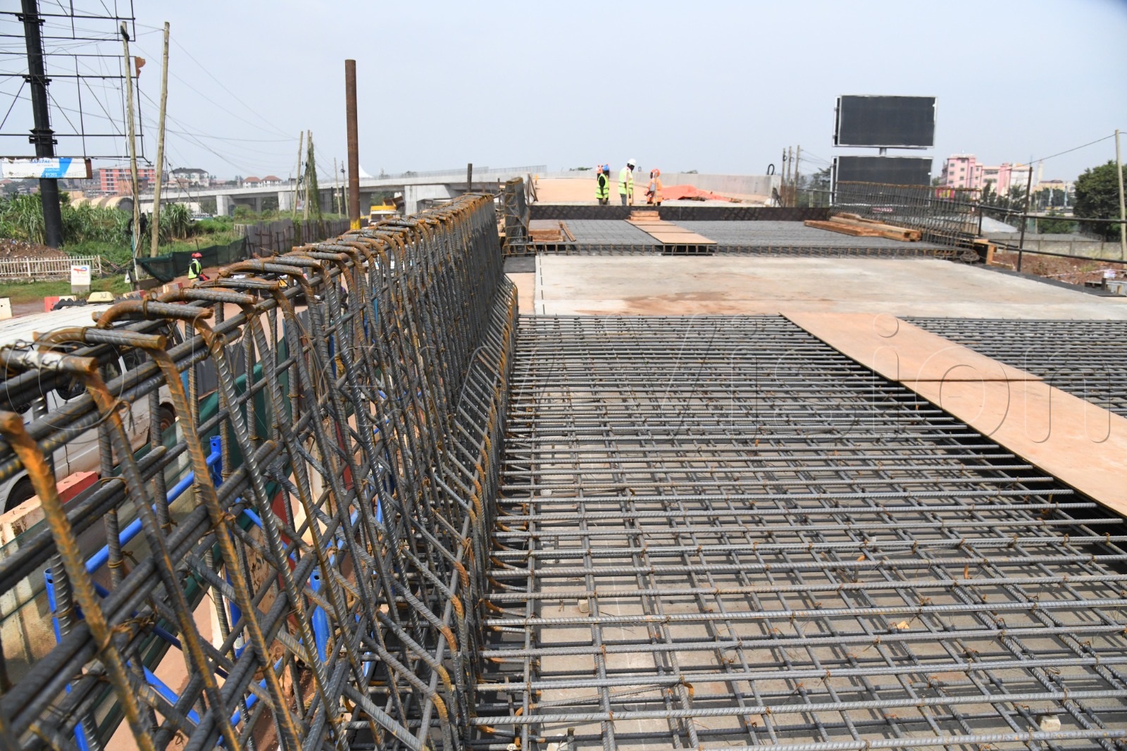 📷:UNRA, JICA inspect Kampala flyover project - New Vision Official