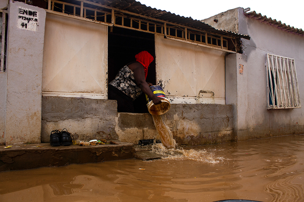 World: Angola flood death toll rises to 24