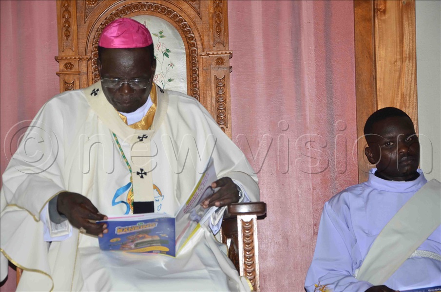Museveni praises Archbishop Emeritus Odama as successor installed - New ...