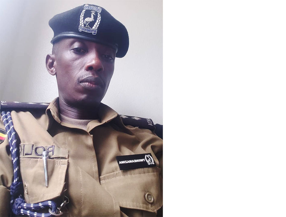 Akabenje katuze 2 ku luguudo oluva e Kiwoko okudda e Luweero