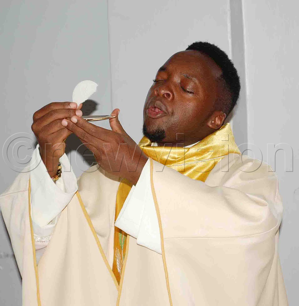 Priest asks Vision Group workers to practise charity