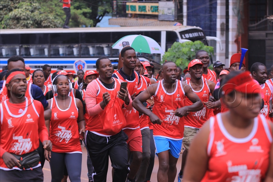 📷 State House comptroller Barekye joins thousands at Kabaka Birthday ...