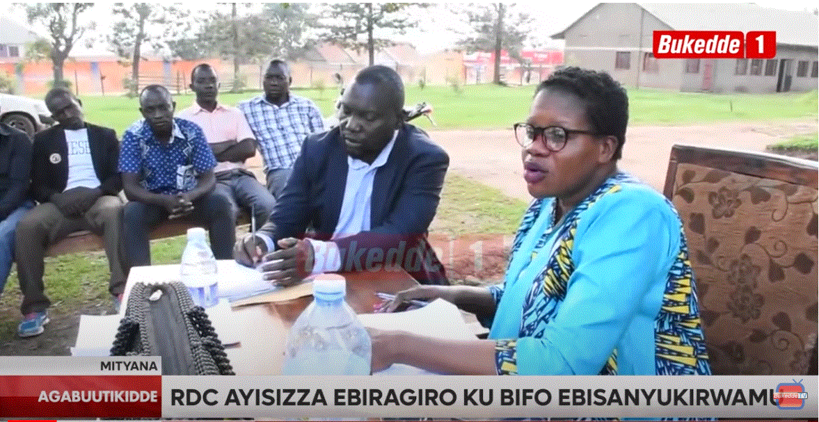 Agabuutikidde AB'E MITYANA BAYISIZZA EBIRAGIRO KU BANTU ABALINA EBIFO ...