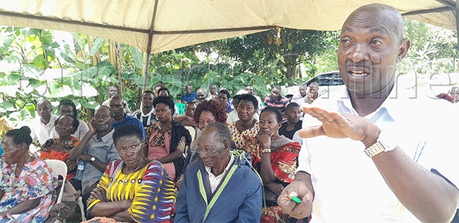 Abazzukulu batutte jjajja waabwe ow'emyaka 80 mu kkooti lwa kibanja ...