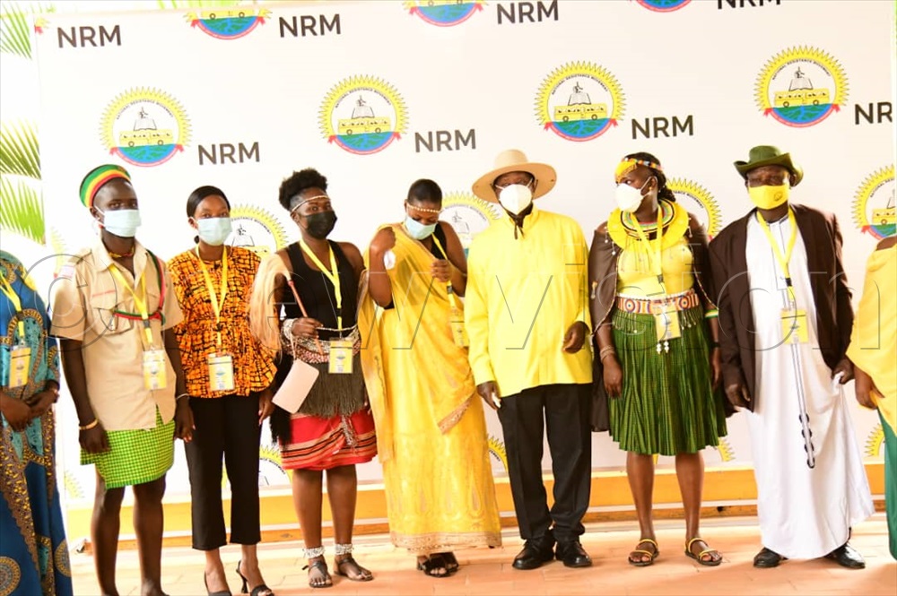 📷 Museveni launches drive to update NRM party register - New Vision ...