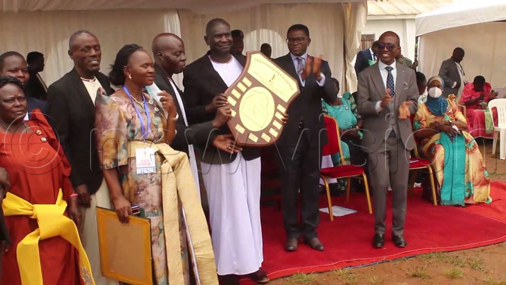 Buganda premier warns county chiefs over embezzlement - New Vision Official