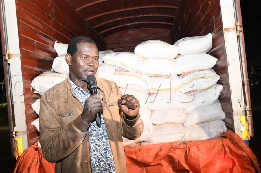 📸 PICTORIAL: Pastor Kayanja flags off 50 tons of relief food to ...