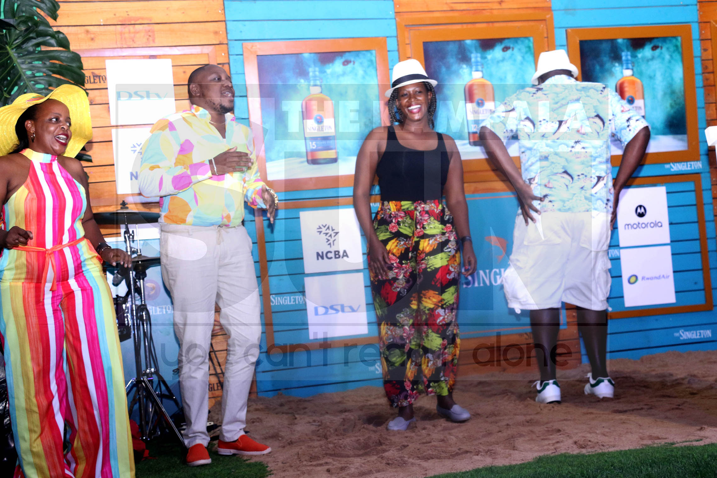 📸 PICTORIAL: Golfers in Caribbean-themed party as Singleton