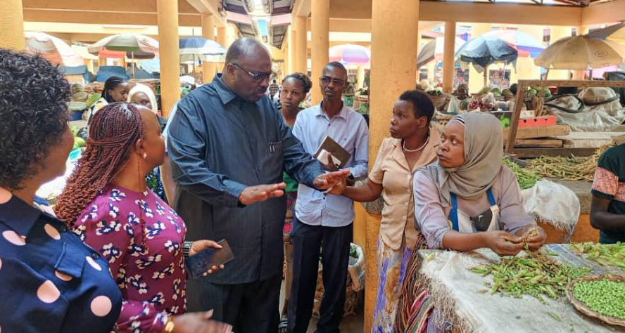 PS Kumumanya hails Mpanga Market’s economic impact