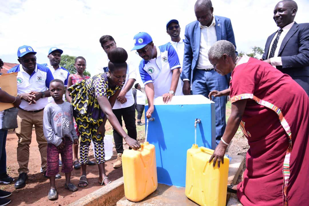 News: Water ministry commissions sh24b water project in Kyen