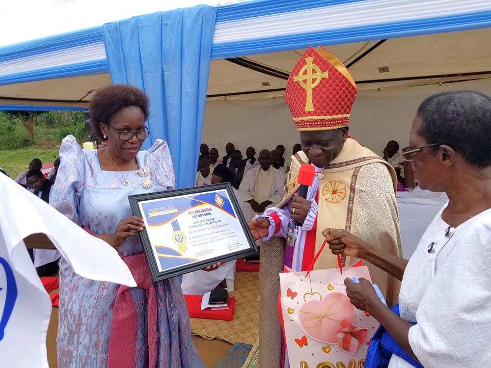 Alupo rallies Mityana, Kassanda women on income generation - New Vision ...