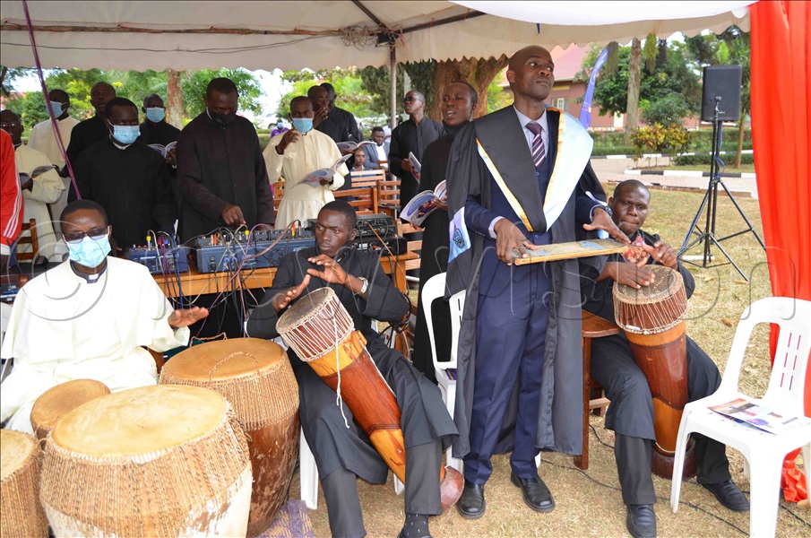 Scenes that spiced St. Mbaaga’s Seminary graduation ceremony - New ...