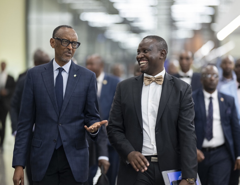 Kagame hosts former Ntare School headteachers, OBs to grand reception ...