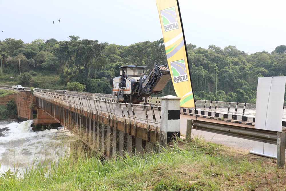 Karuma Bridge repairs start as Govt hands over site
