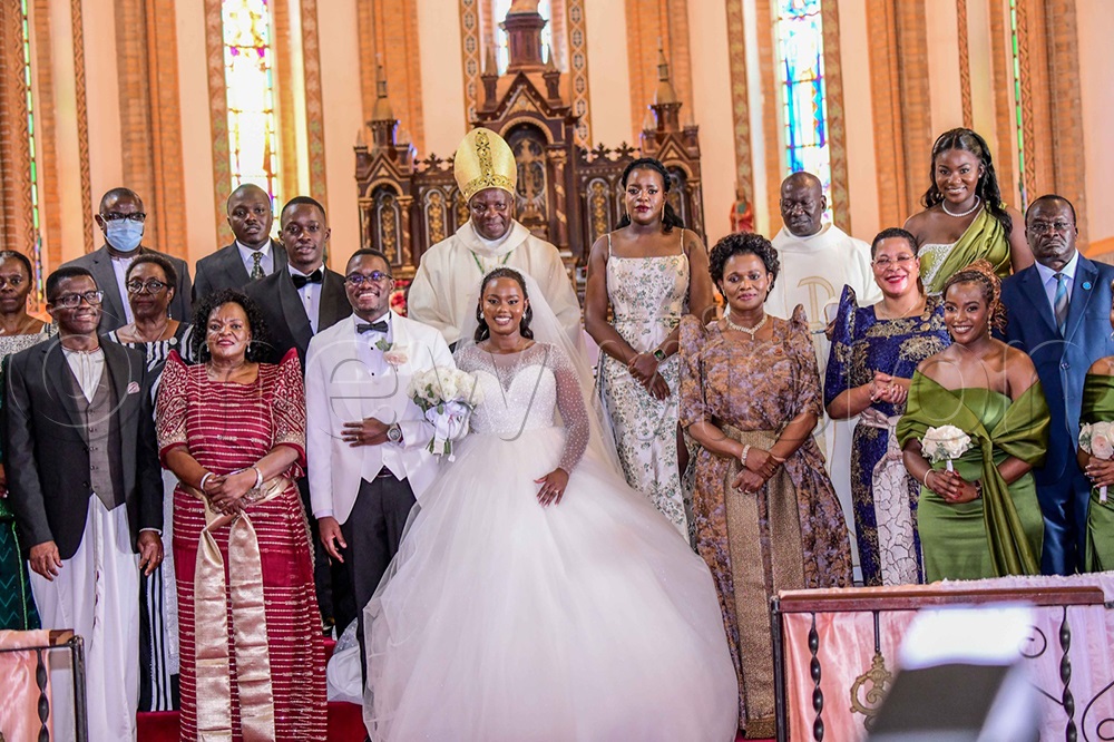 📷 Speaker Among graces Katikkiro son's wedding, tips couple on love ...