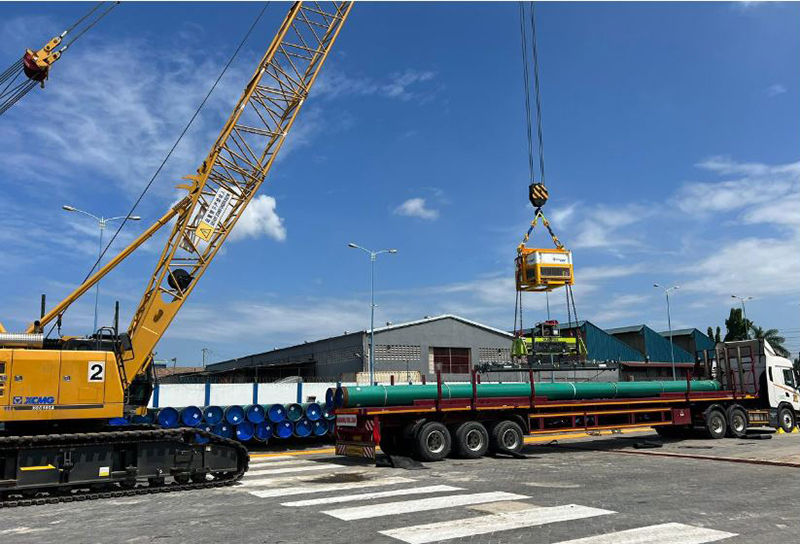 Tanzania receives first oil pipes for EACOP project