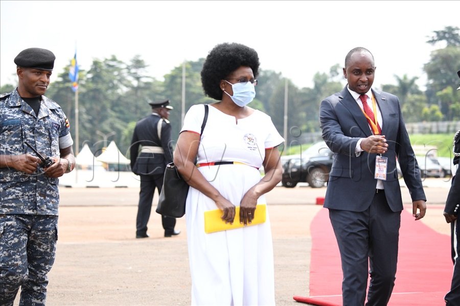 📷 Kasaija projects economy to grow at 6% - New Vision Official