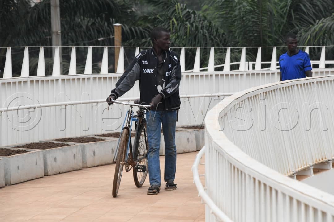 Kampala Flyover pedestrian footbridge opened to public - New Vision ...