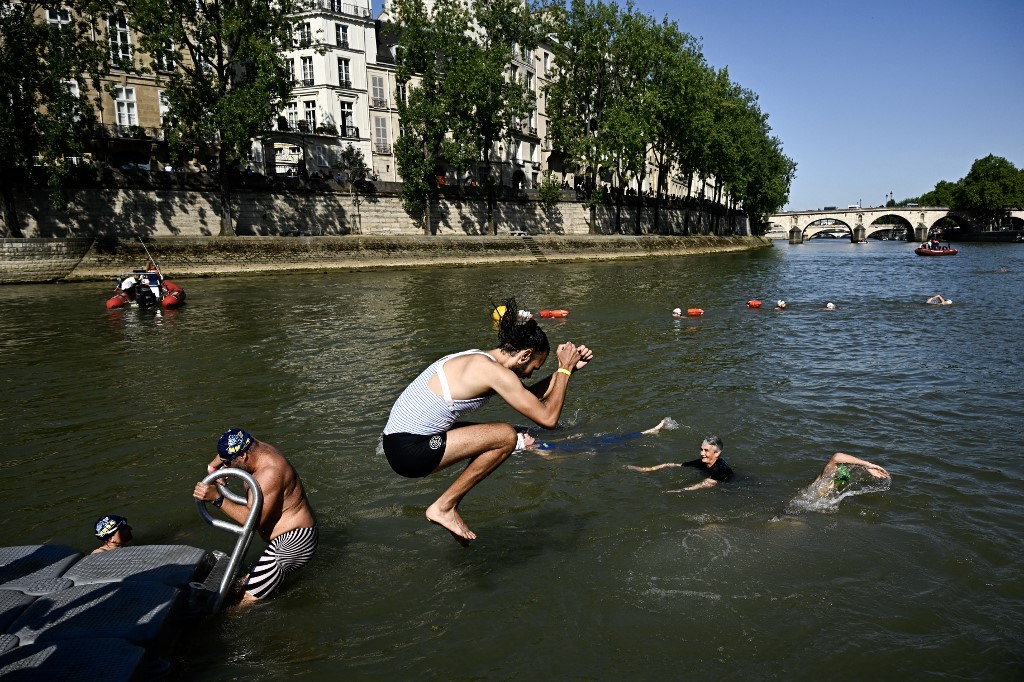 Sports: Dirty Seine causes fresh suspense at Paris Olympics