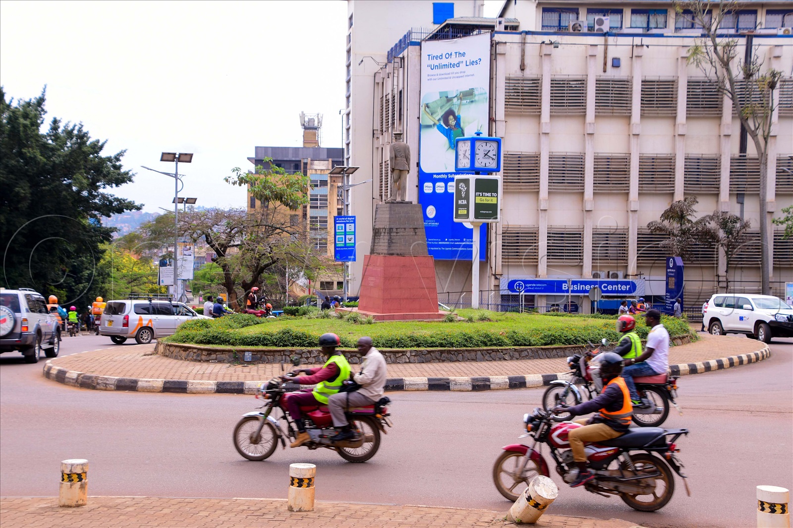 KCCA starts works on 27 signal city junctions - Bukedde Online - Amawulire
