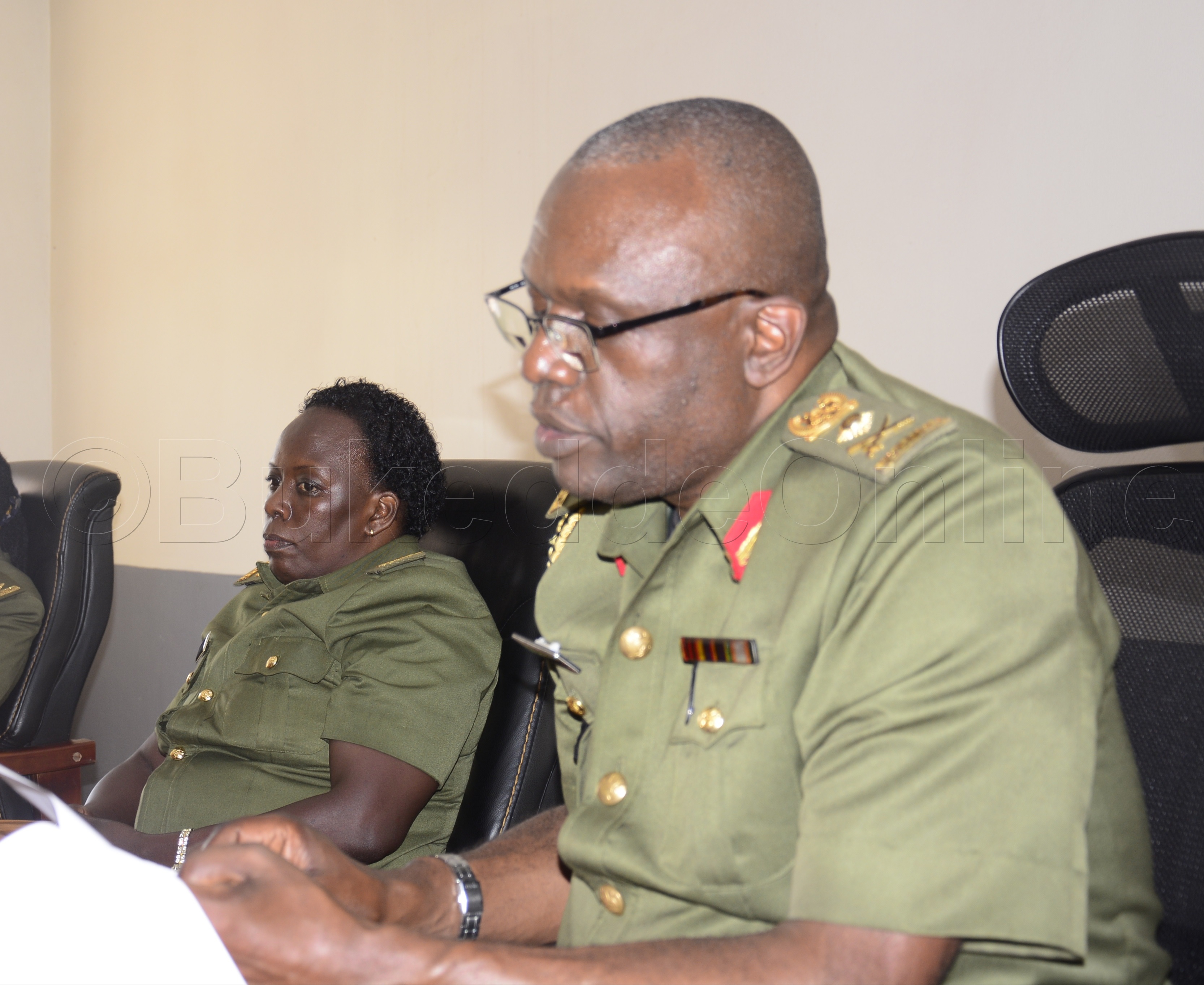 Aba SFC 2 bavunaaniddwa gwa kunyaga ssente na kuwamba muntu - Bukedde ...