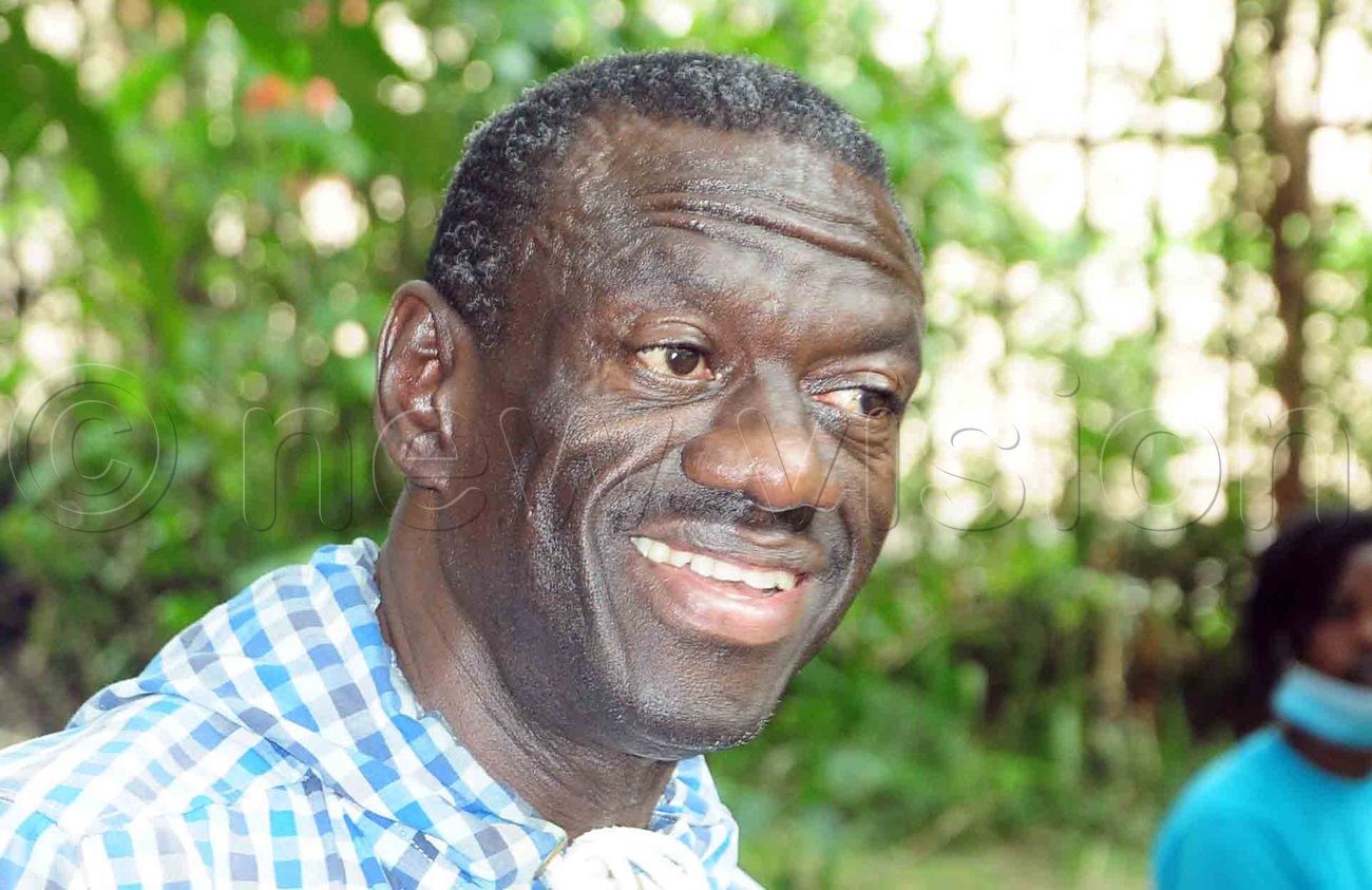 Besigye roots for mass vaccination of teachers, elderly persons - New ...