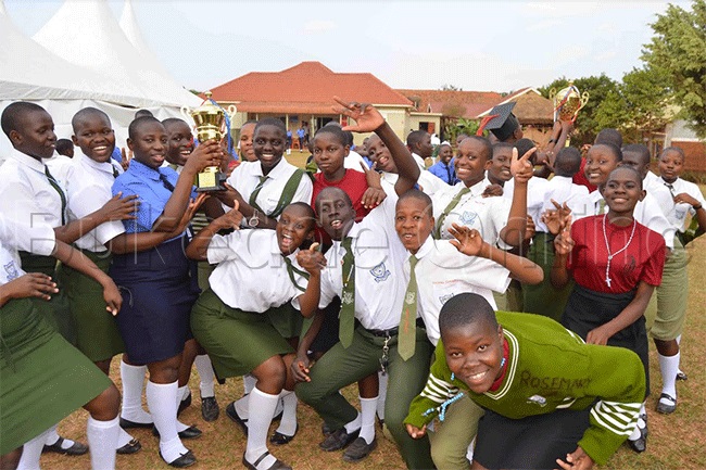 Abayizi be Namiryango bawangudde empaka z'essaala - New Vision Official