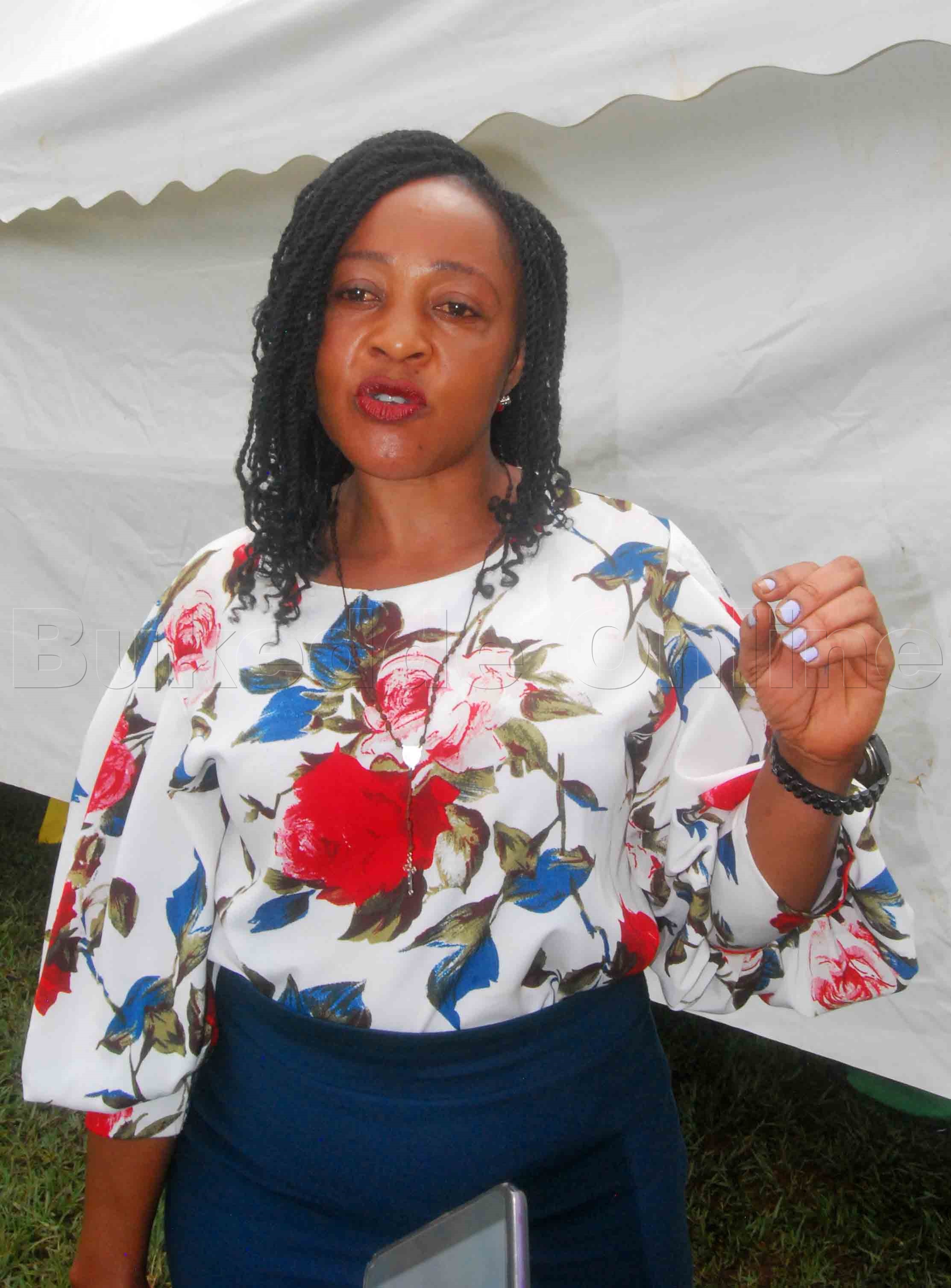 'Abavubuka omukomye okunyooma emirimu'