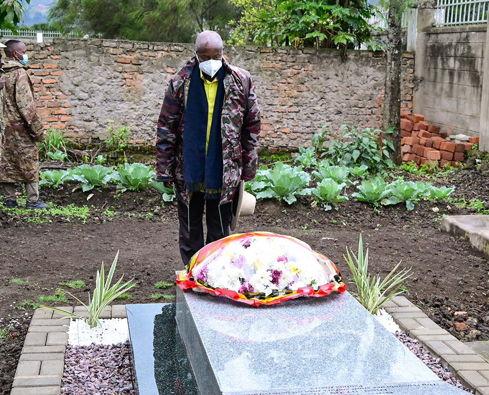 Museveni pays tribute to late minister Mateke
