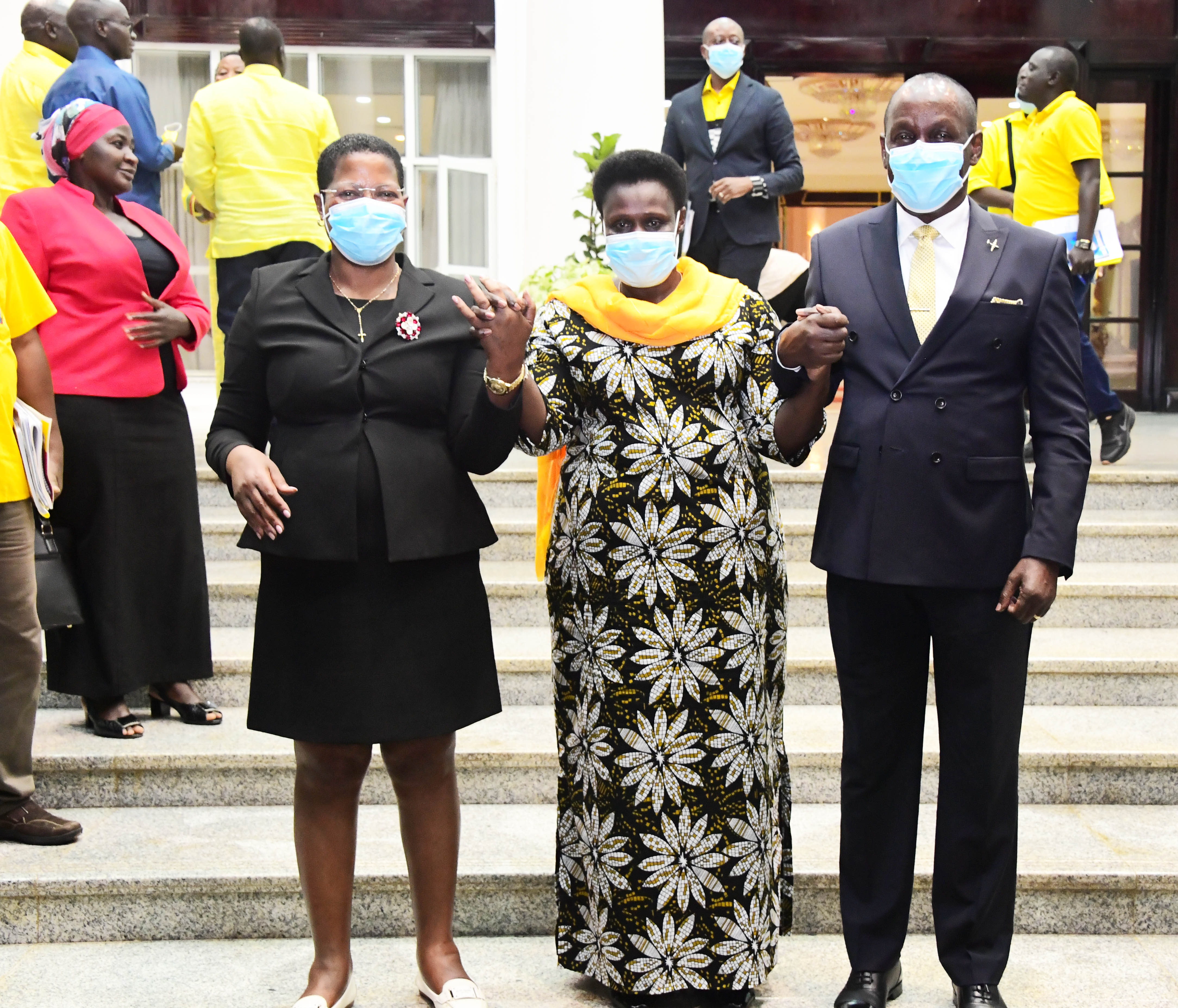 Museveni meets NRM CEC members - New Vision Official
