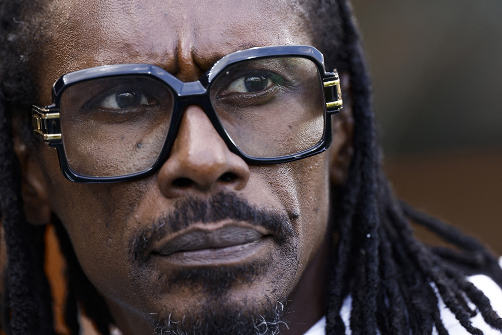 Sports: Senegal coach Cisse spends night in hospital after A