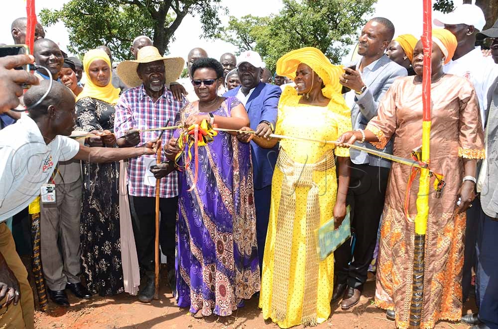 Yumbe residents urged to embrace large-scale farming - New Vision Official