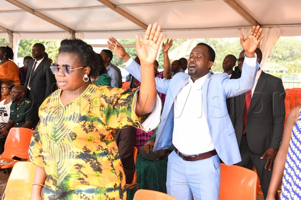 📷 : Bishop Odongo consecrated general overseer of Born-Again churches ...