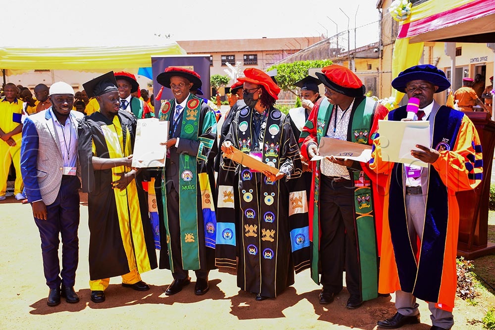 Makerere University graduates Luzira inmates with diplomas ...