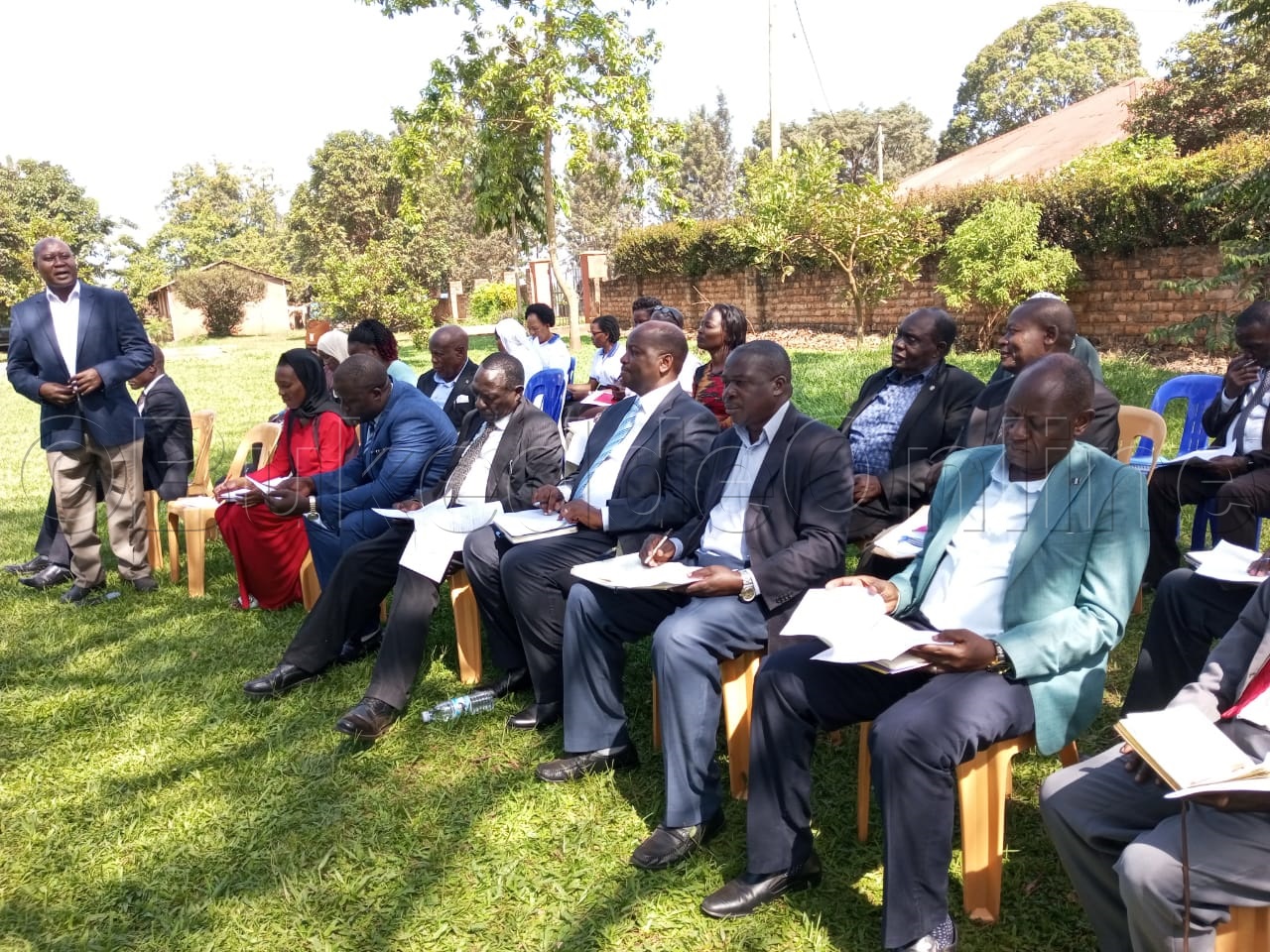 Kaggo omulonde alaze by'asookerako mu ofiisi ye - New Vision Official