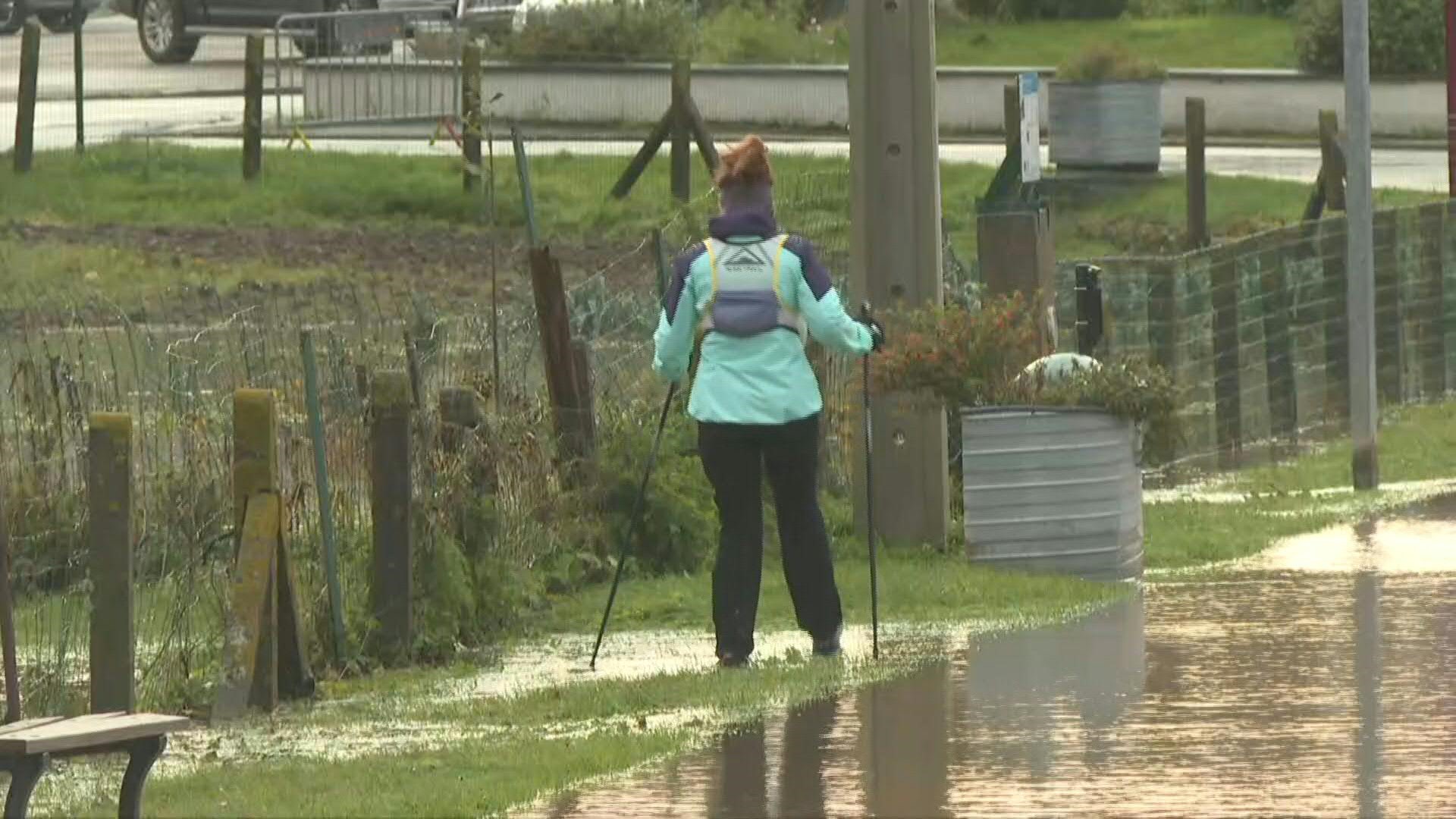 News: VIDEO: France's Aa river overflows as flooding hits no