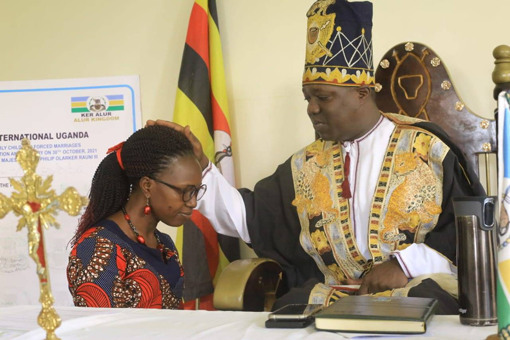 Alur Kingdom officials take oath of office