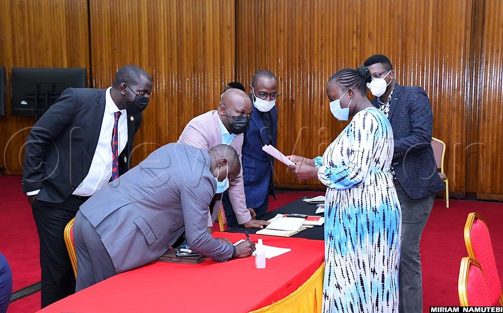 Politics: PICTURES | Calls to postpone Buganda parliamentary