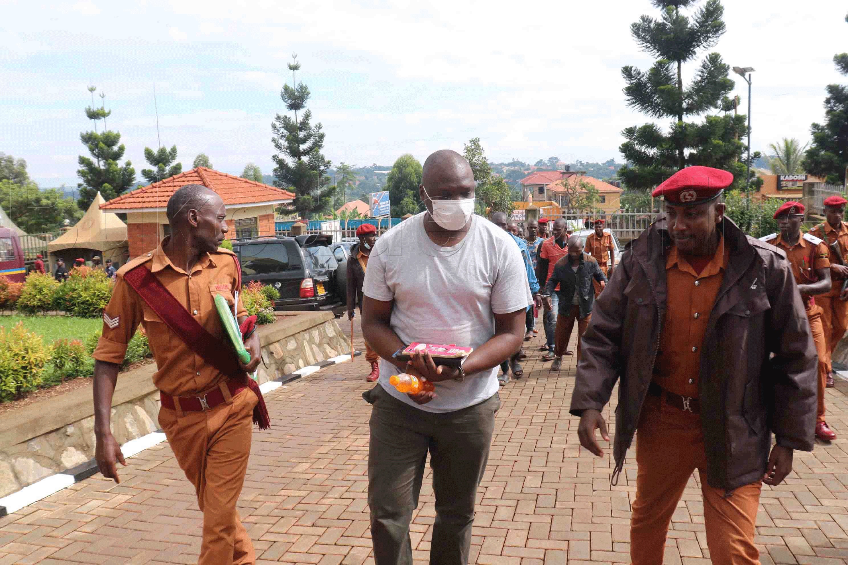 Amawulire: Dr Kirabo eyatta Desire Mirembe asibiddwa emyaka