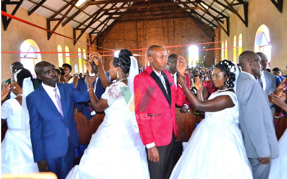 Omukoro gw’okugaita abagore baingi mukono gumwe - New Vision Official