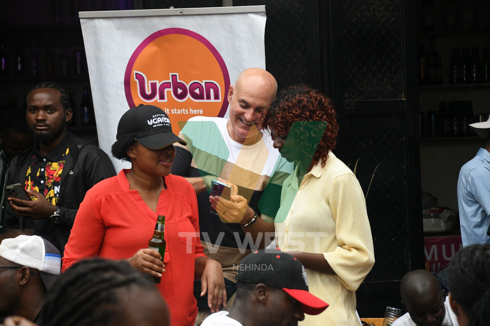 Mama D kutaho ekyafaayo ky’okuteeka kumara eshaaha zirikurenga 120 ...