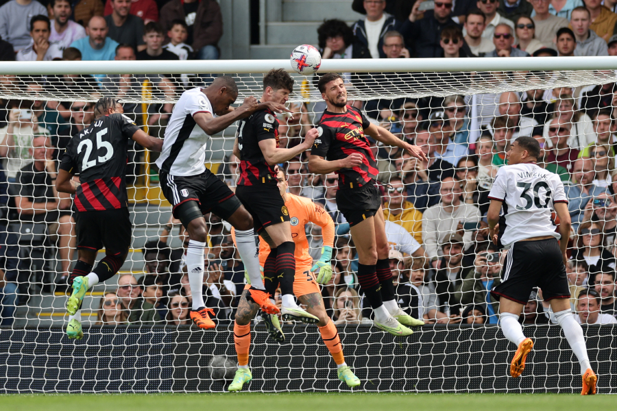 Sports: Man City back on top as Newcastle, Man Utd press top