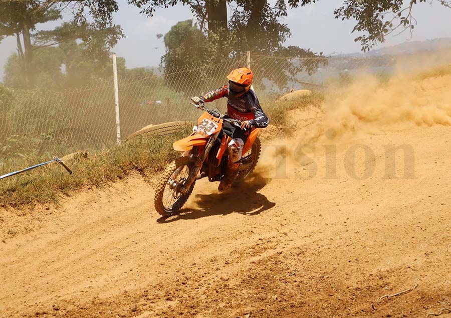 Motocross: Tony Benders to challenge Omar and Akaki
