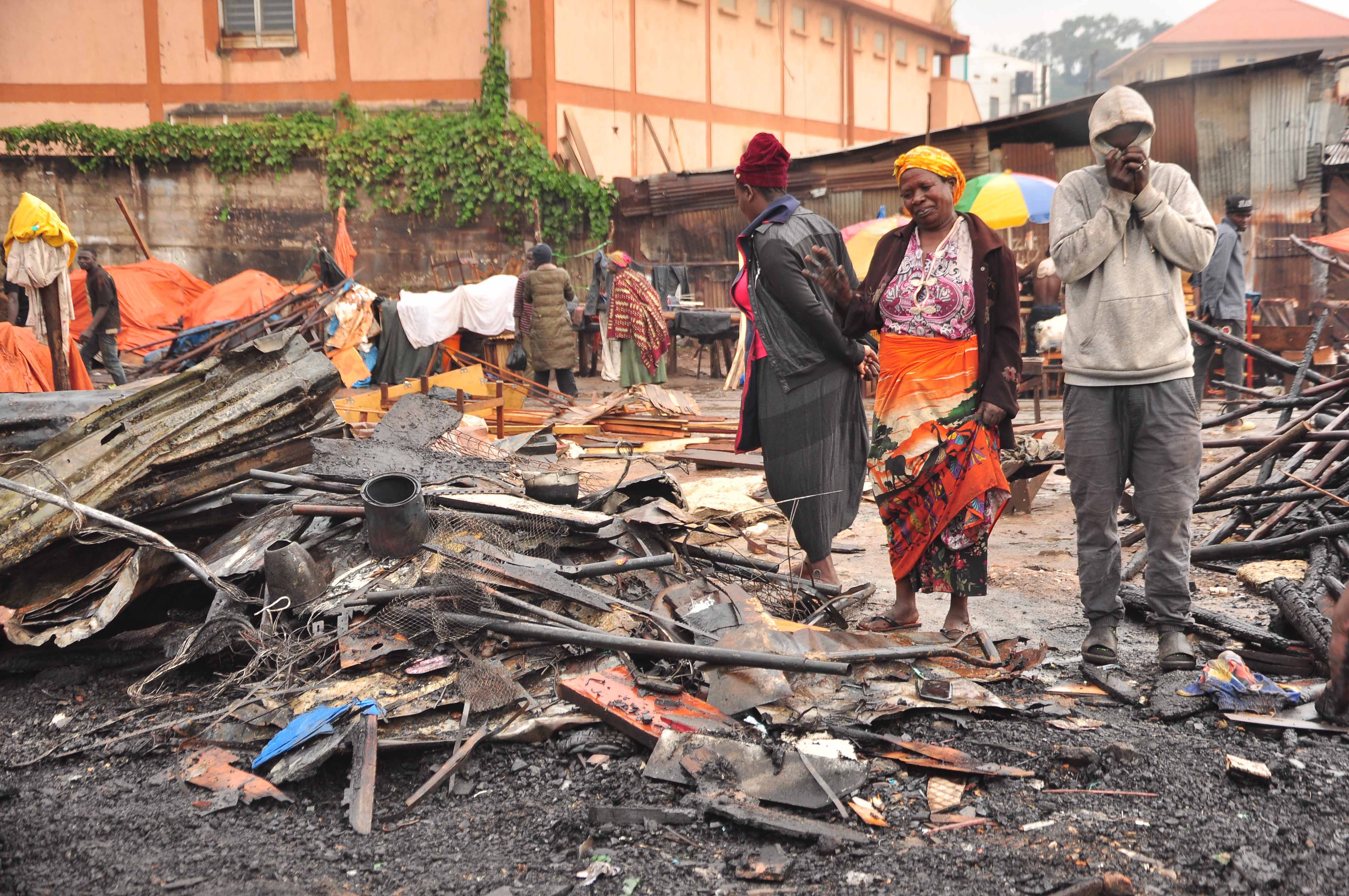Omuliro gusaanyizzaawo obuyumba obusukka mu 100 mu Ndeeba - New Vision ...