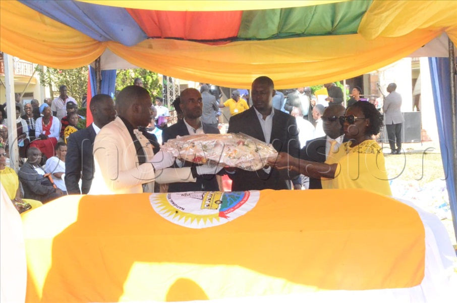 📷 Businessman Aponye's burial ceremony at Muhanga, Rukiga district ...